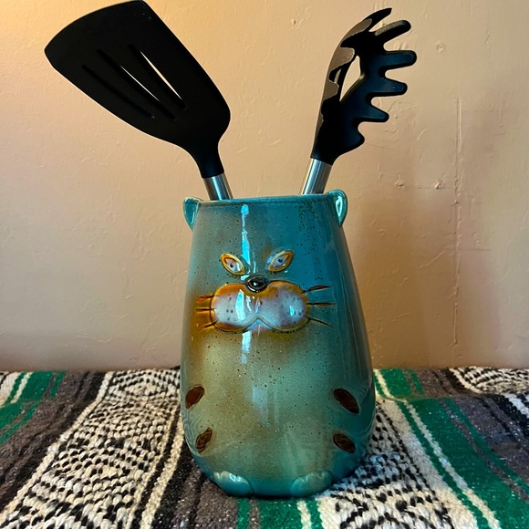 Boston Traders | Kitchen | Ceramic Cat Utensil Crock | Poshmark
